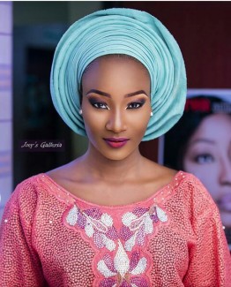 2025 10 Amazing Traditional Bridal Looks - We Love. – A Million Styles