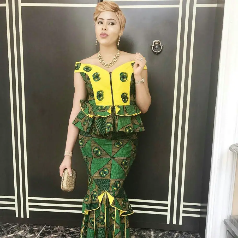 2025 Beautiful Female Weekend Asoebi Style Vibes – A Million Styles