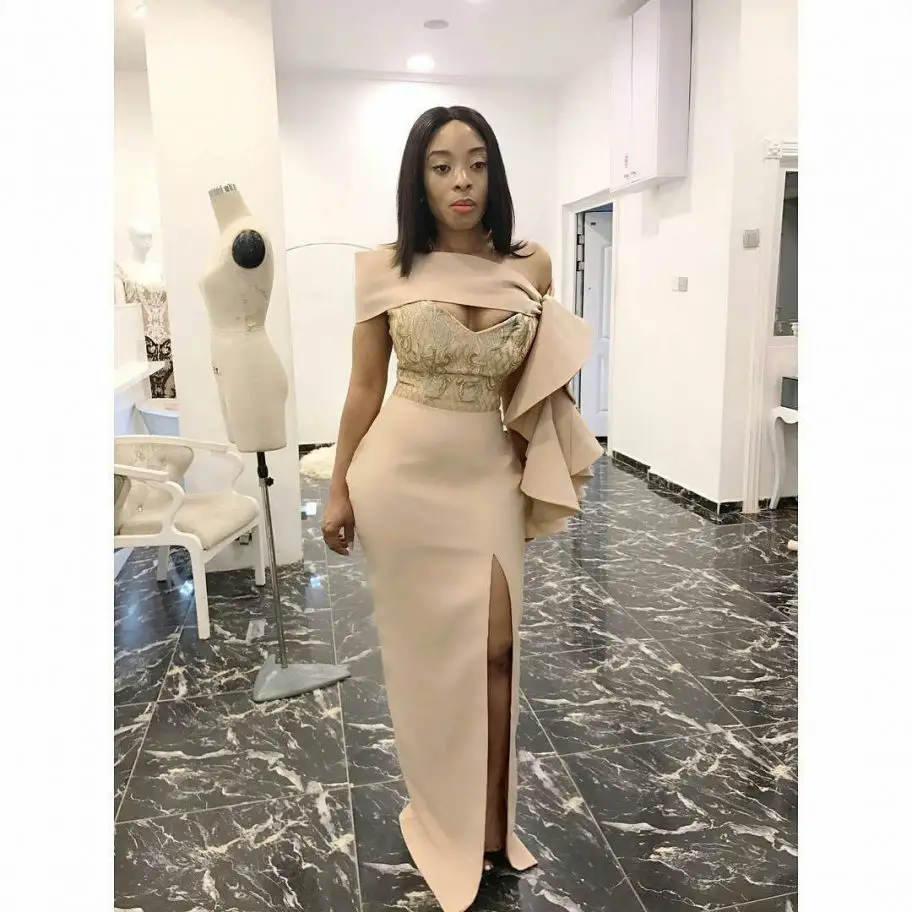 We Give Standing Ovation For Fantastic Latest Asoebi Styles – A Million ...