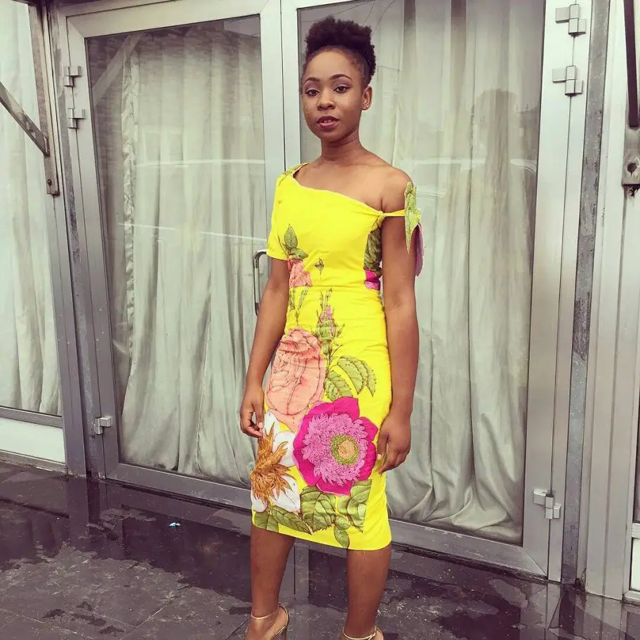 Gear Up Your Weekend Outing In These Fab Casual Styles.