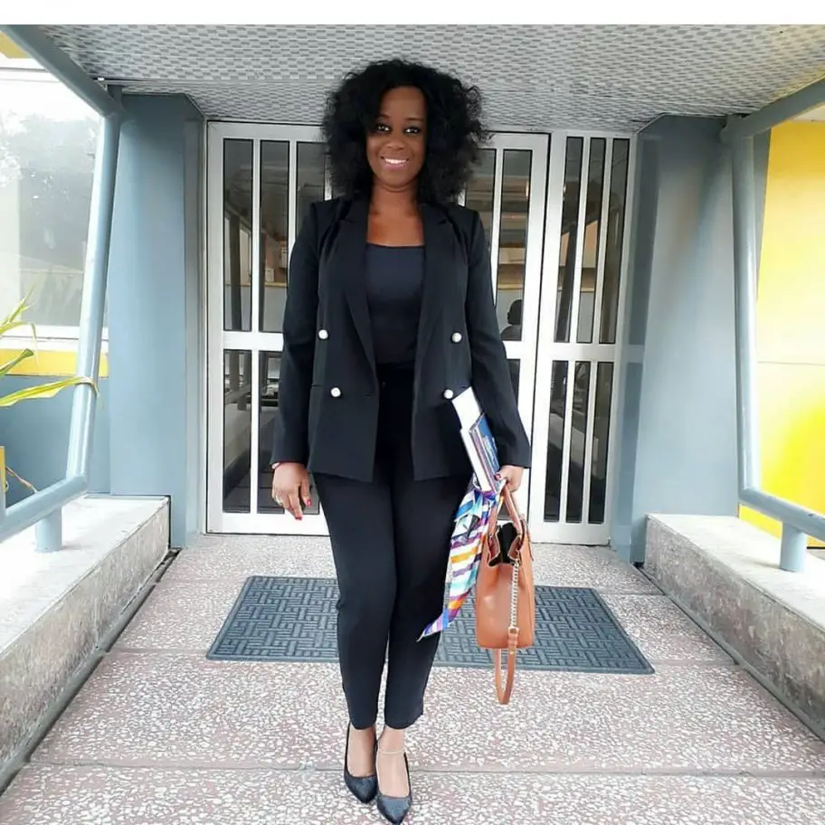 2025 9-5 Chic Boss Styles For Monday – A Million Styles