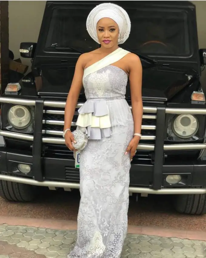 Super Gorgeous Asoebi Styles We Are Crushing On – A Million Styles