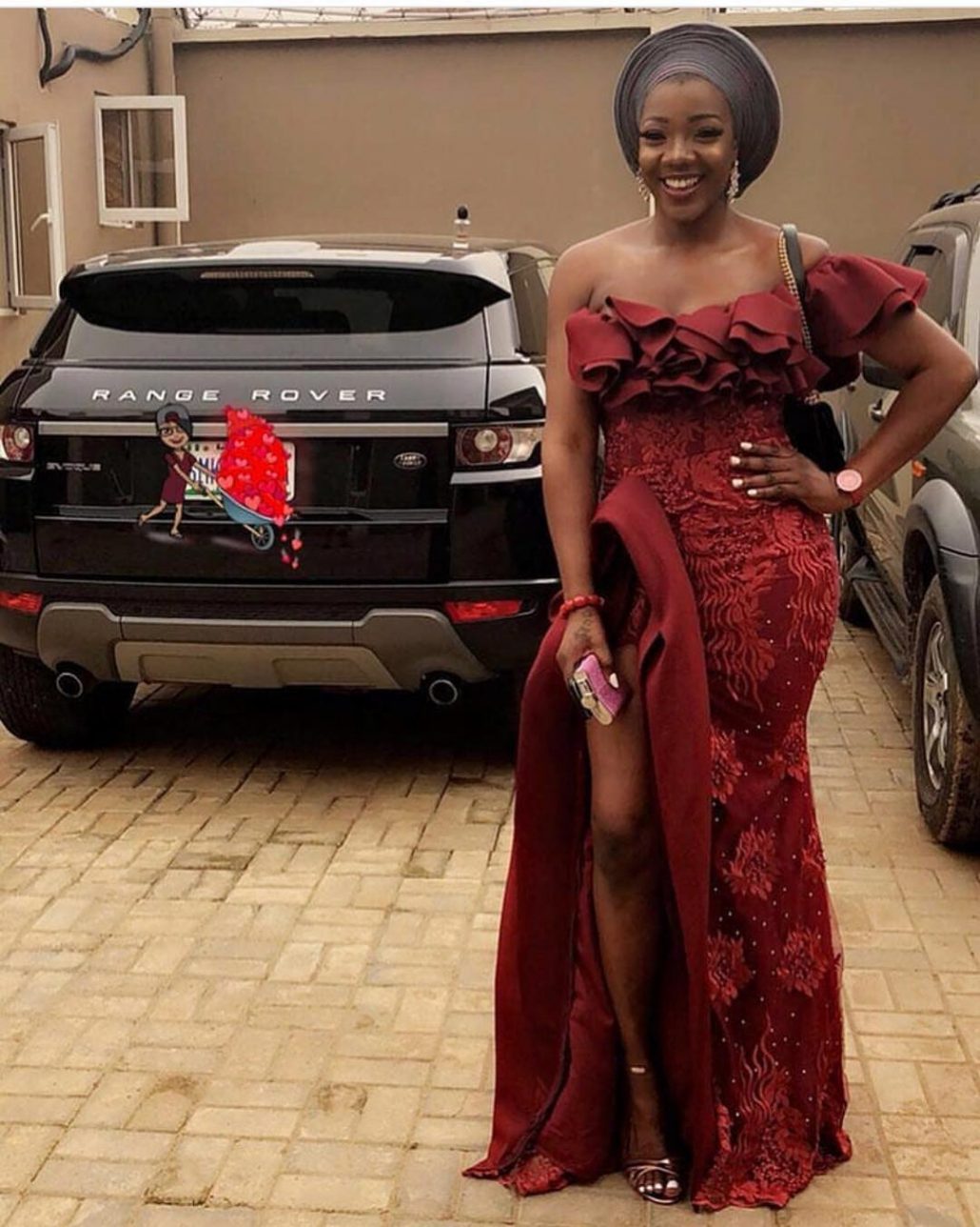 Super Gorgeous Asoebi Styles We Are Crushing On – A Million Styles