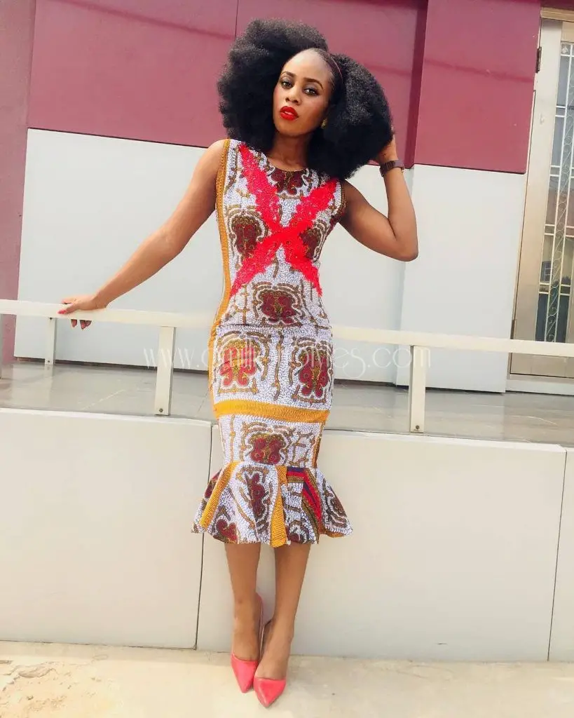 Show Off Your Shape Wearing These Hawtest Ankara Outfits – A Million Styles