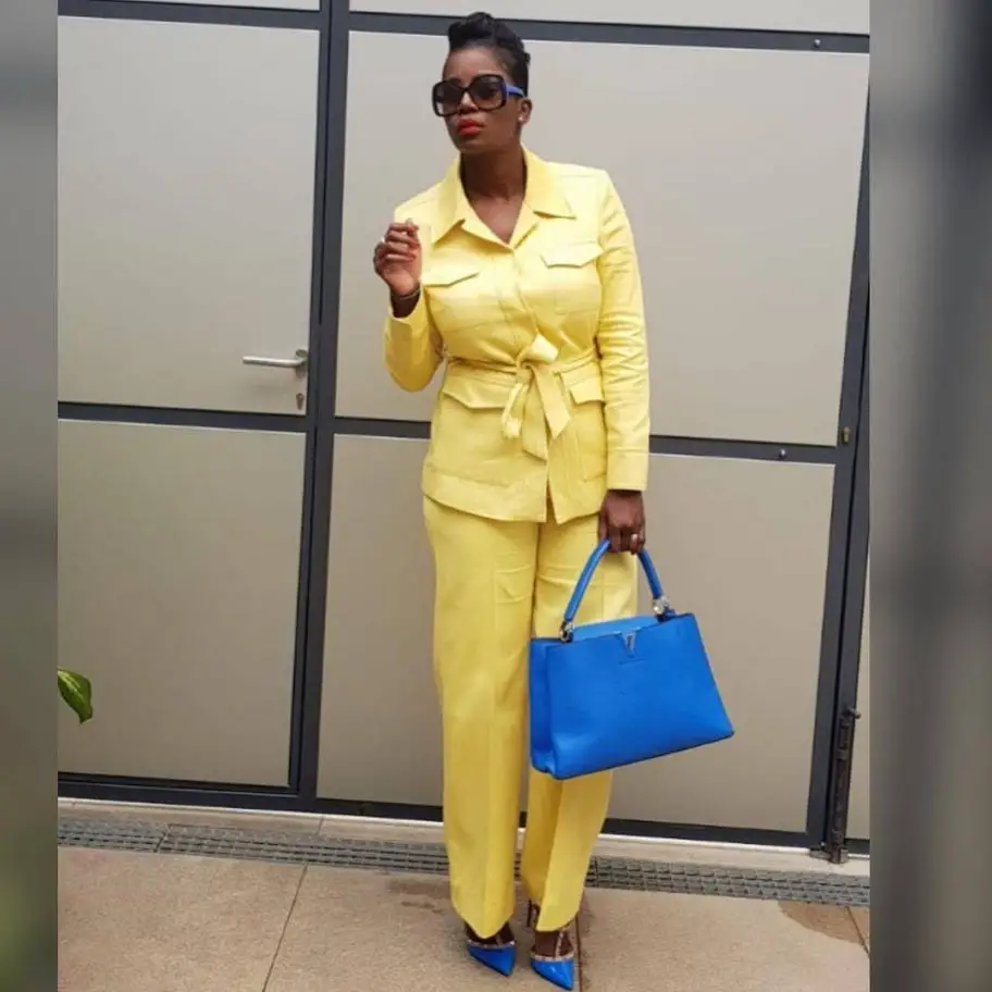 11 Corporate Styles Perfect For The Work Place – A Million Styles