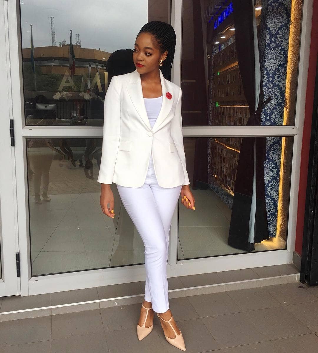 13 Show-Stopping Work Wear Looks – A Million Styles