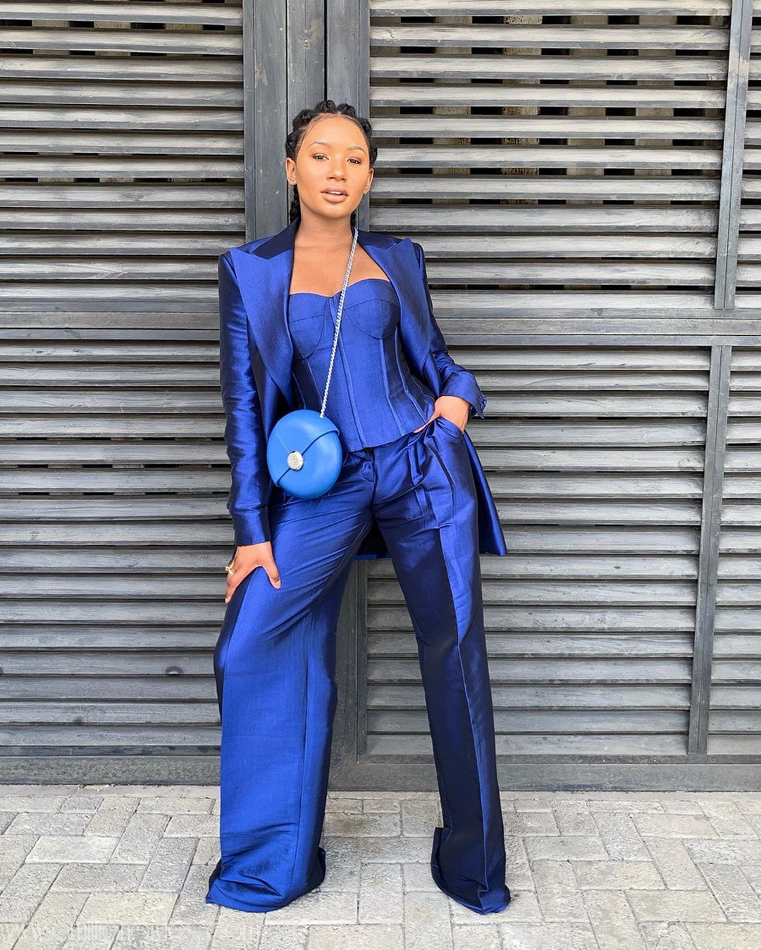 Work Wear Styles: How To Rock Unconventional Suit Colors To Work – A ...