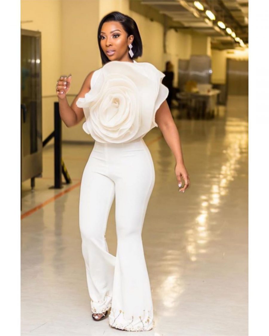 Jump In Feet First In These Fabulous Jumpsuit Styles – A Million Styles