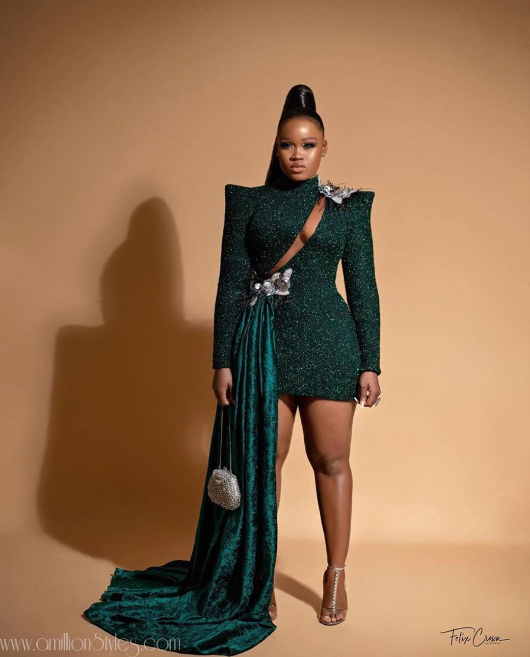 10 Stylish Ways To Wear Dresses With Cutouts – A Million Styles