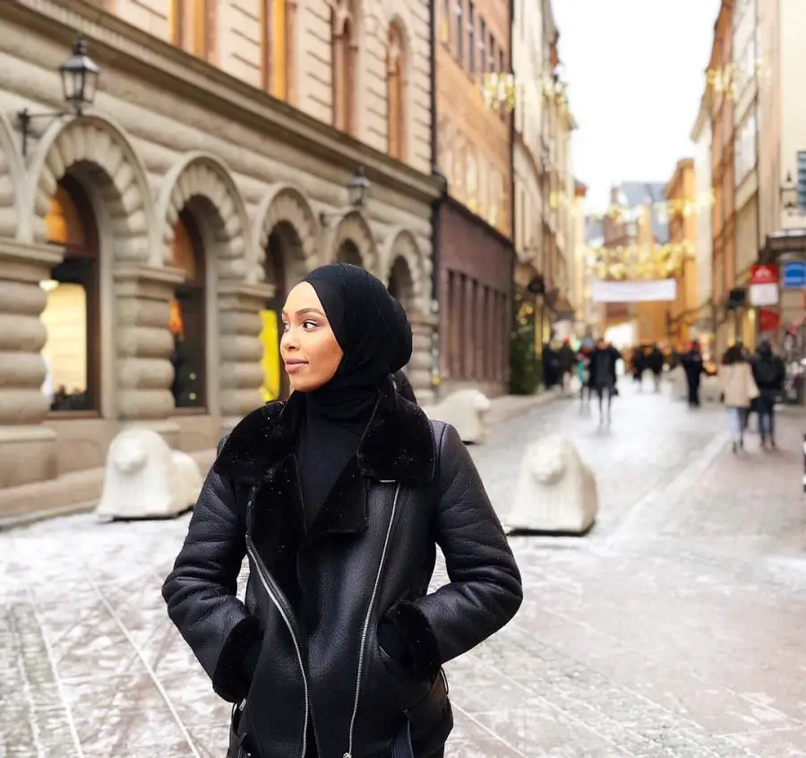 9 Perfect Styles For Muslim Women – A Million Styles