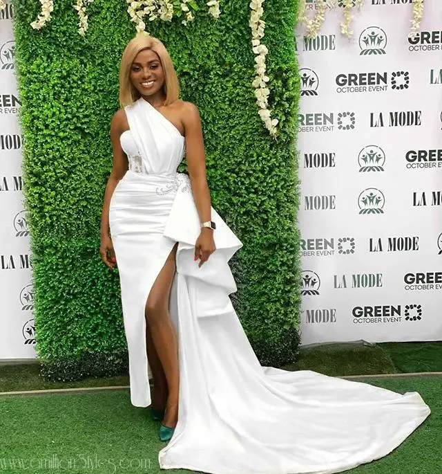 Here Are 7 Jaw Dropping Wedding Reception Styles – A Million Styles