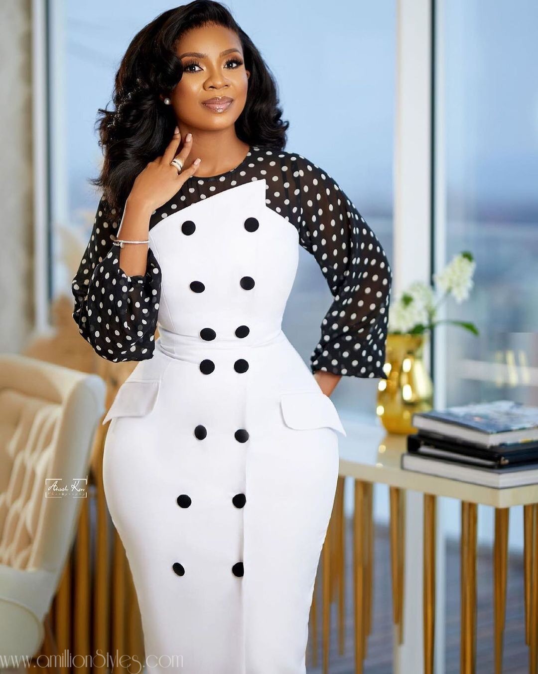 10 Classy Corporate Styles For Career Women – A Million Styles