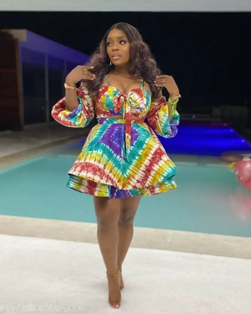 MUST SEE!! 8 Spectacular Adire Styles For You – A Million Styles