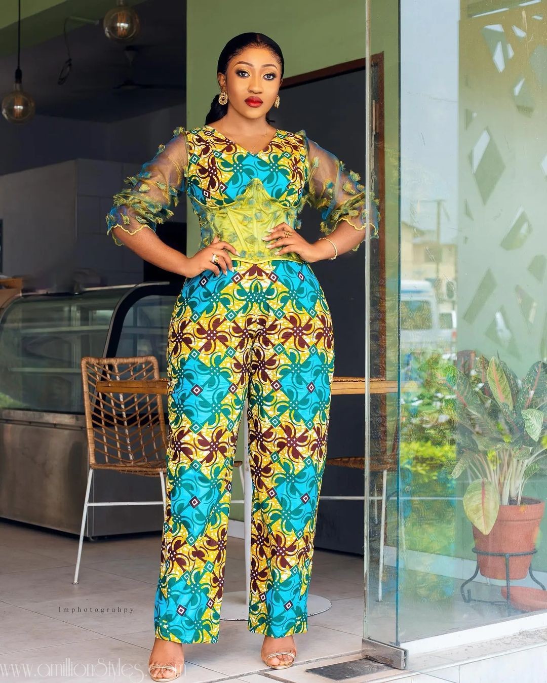 Here Are The Latest Ankara And Lace Mix Styles – A Million Styles