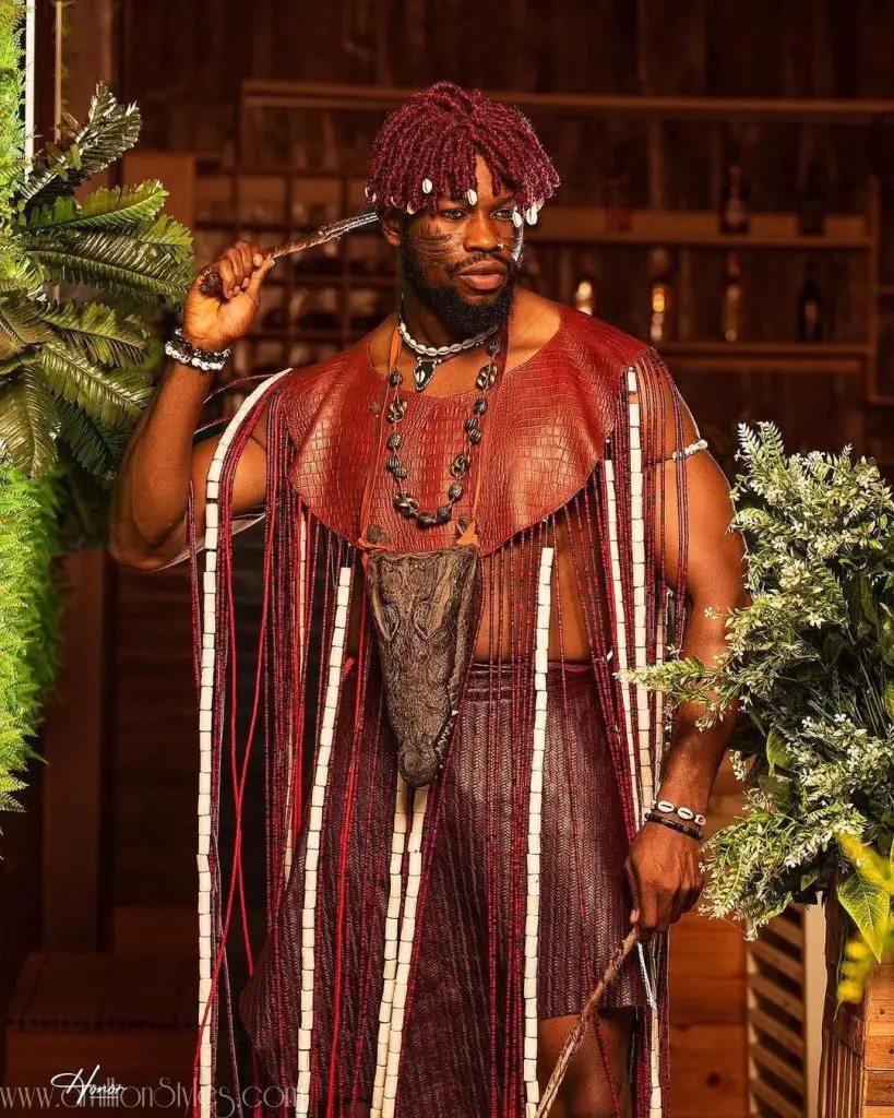 Celebrity Styles At The King Of Thieves Movie Premiere – A Million Styles