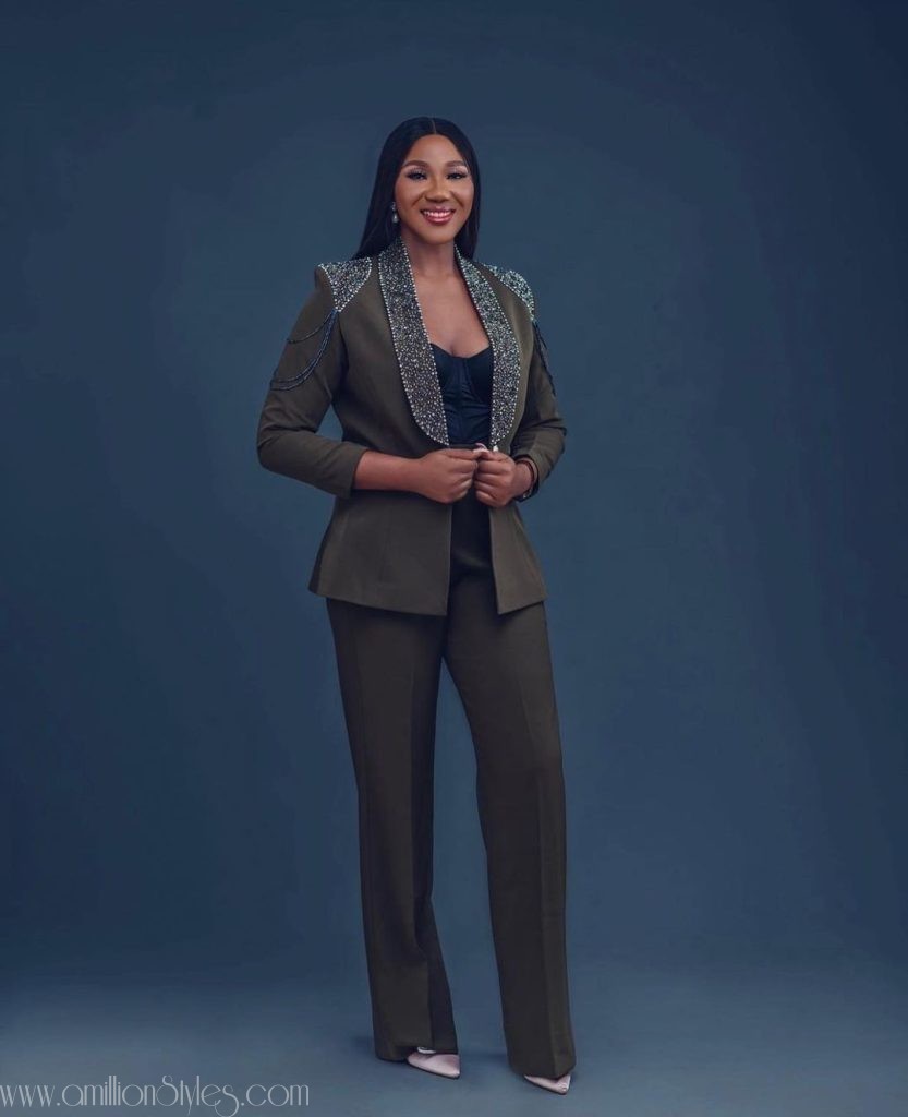 2026 Let's Hit You With These Sweet Work Wear Styles For Women – A ...