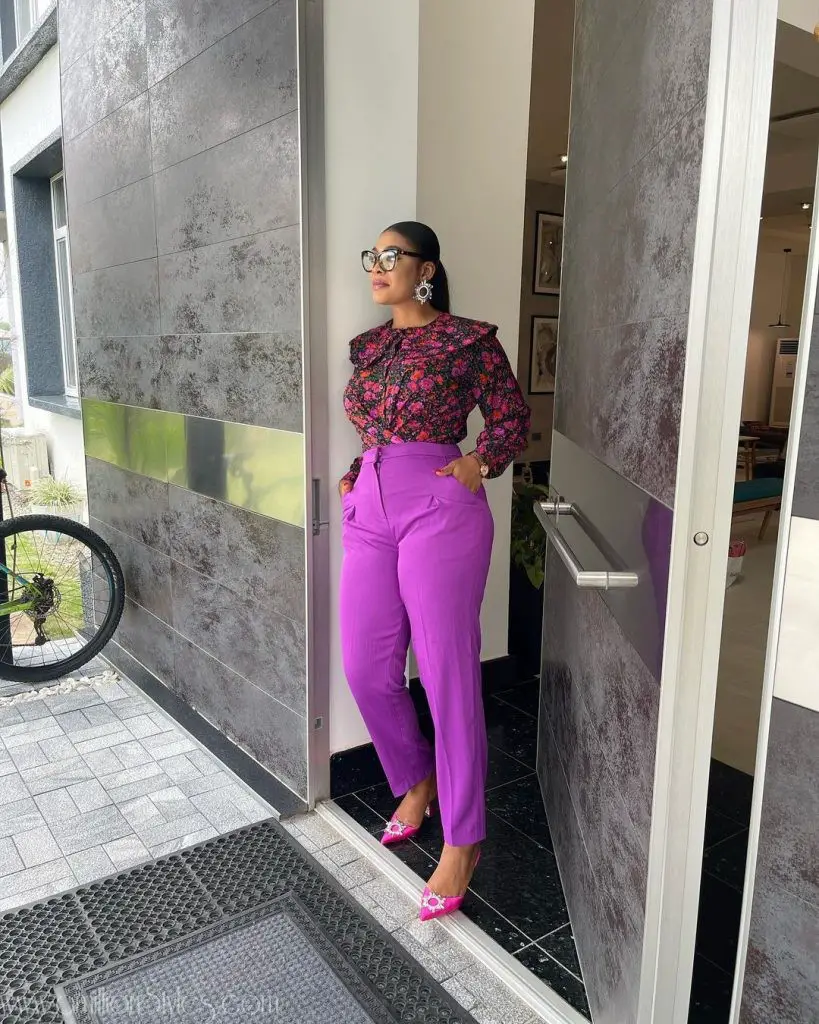 Do Not Ignore These 8 Styles For The Office – A Million Styles