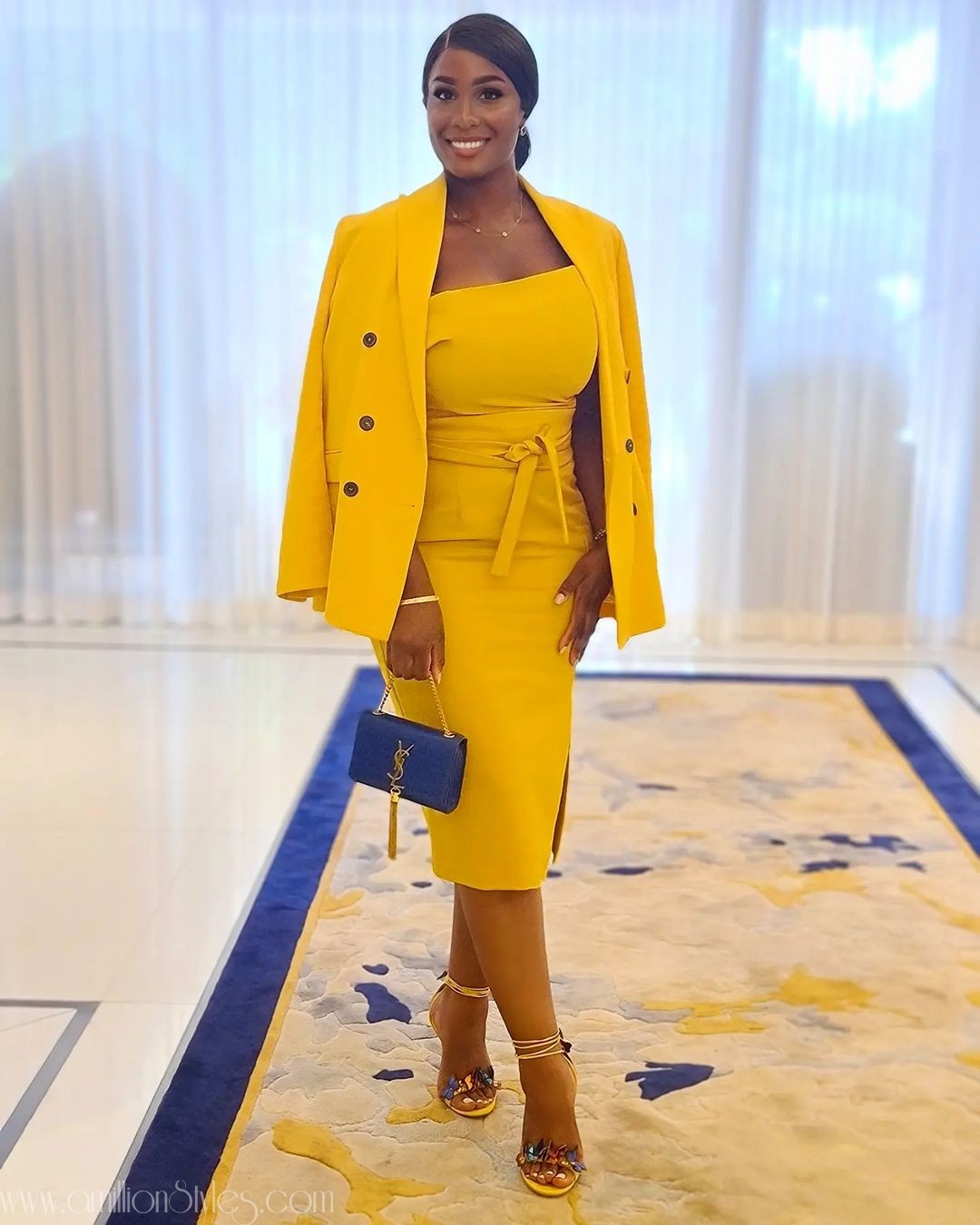 8 Work Style Ideas From The Woman Of Elegance – A Million Styles
