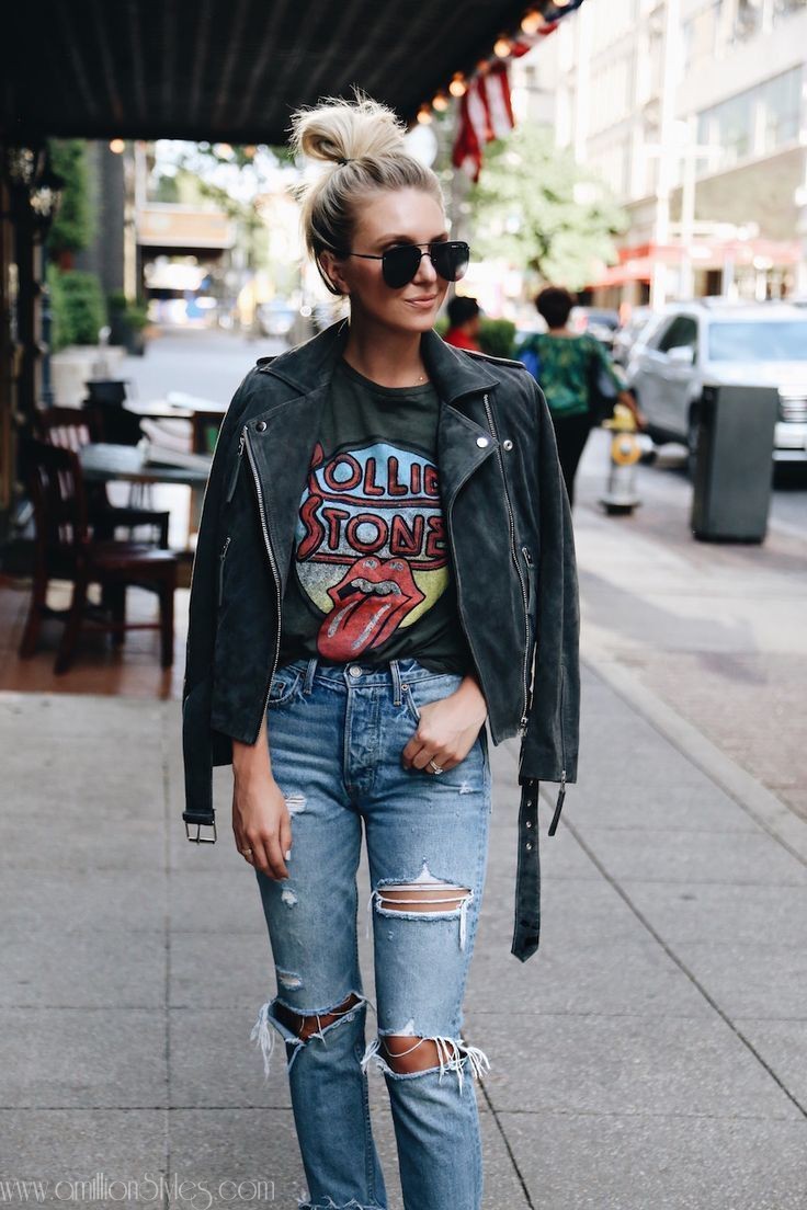 19 Ripped Jeans Street Style Reigning Now – A Million Styles