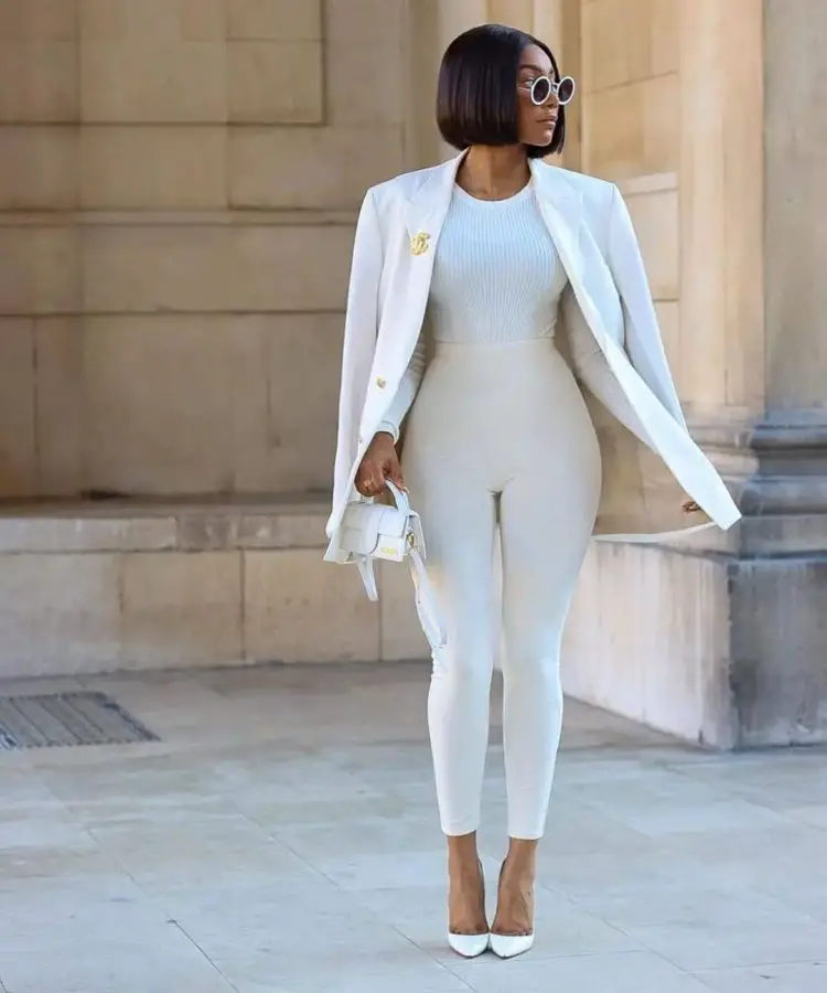 How To Rock An All White Outfit With Class! – A Million Styles